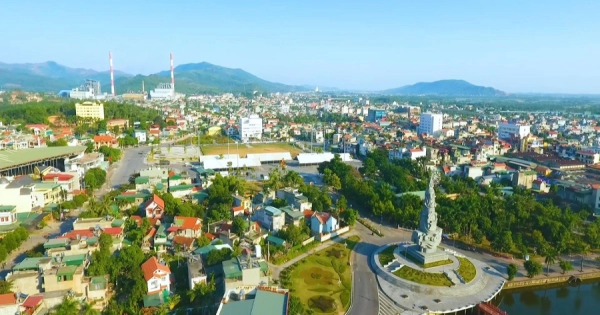 Uong Bi - Guida di viaggio vietnam - Attrazione a Quang Ninh